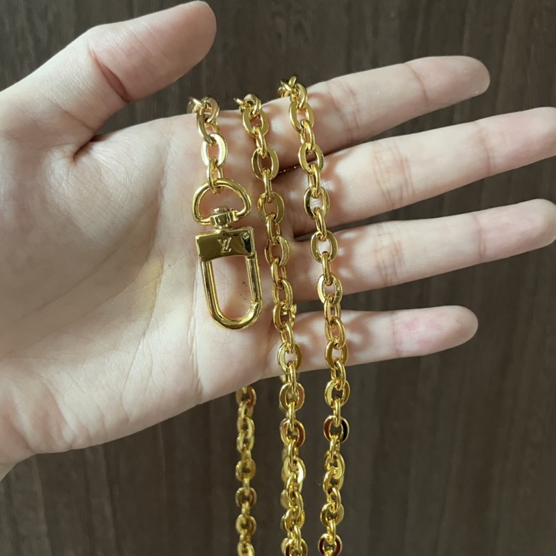 Jual Ready stock & PO chain strap tali tas rantai berlogo L V gold ...