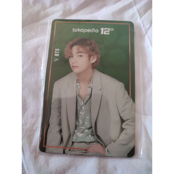 Jual Photocard BTS V, Taehyung x Toko Hijau | Shopee Indonesia