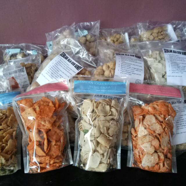 Jual Paket seblak dan cemilan pesanan TRi | Shopee Indonesia