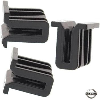 Jual Grand Livina Clip Cover Wiper Cowl Top Canoe Nissan L10/11 66820 ...