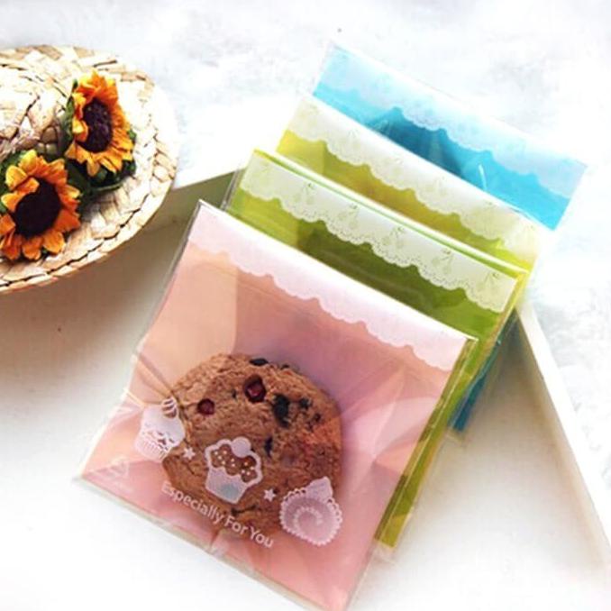 Jual PLASTIK BUNGKUS KEMASAN COOKIES MOTIF CAKE CUTE BONEKA | Shopee ...