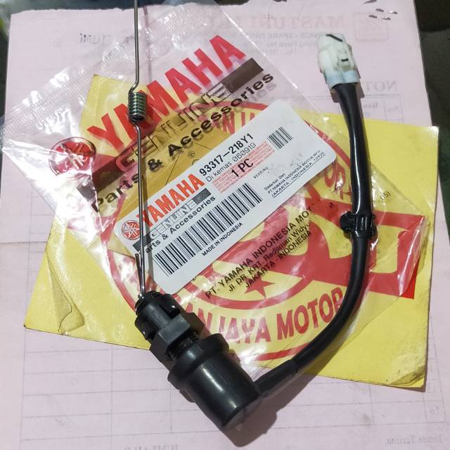 Jual SWITCH LAMPU REM BELAKANG R15 R25 MT25 ORI POLOS | Shopee Indonesia