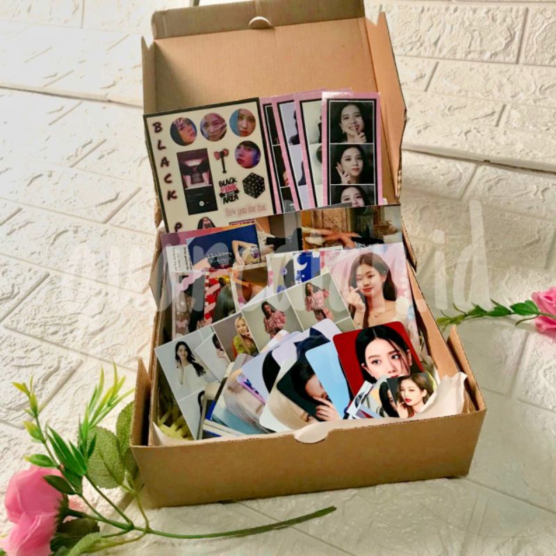 Jual FANKIT KPOP BLACKPINK ISI 40++ PCS HAMPERS KADO MURAH | Shopee ...