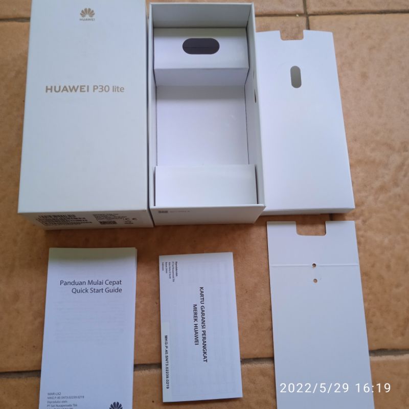 Jual Dus Box Huawei P30 Lite Original Bawaan Unit HP | Shopee Indonesia