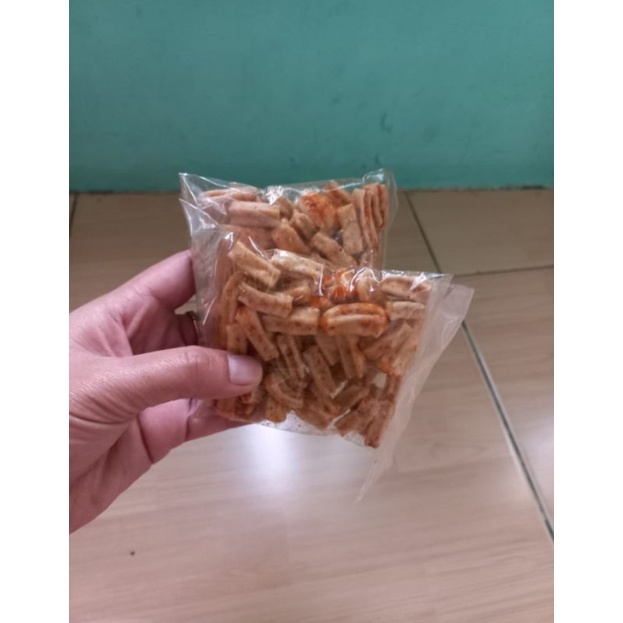 Jual Stik NR13 kerupuk krupuk stik pedas gurih | Shopee Indonesia