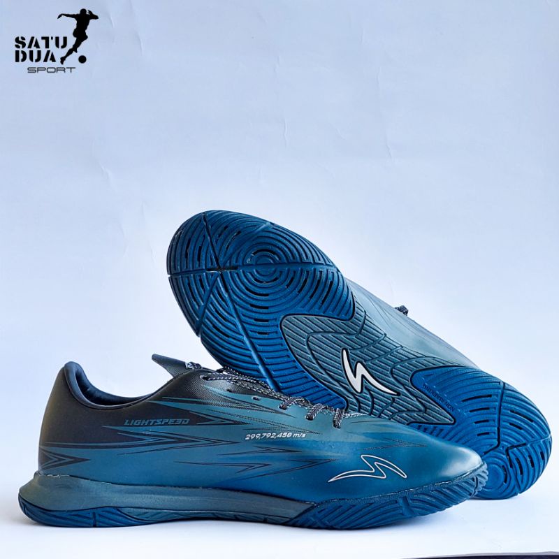 Jual Sepatu Specs Lighspeed 3 In - Reflecting pond/Iron gate/Jet black ...