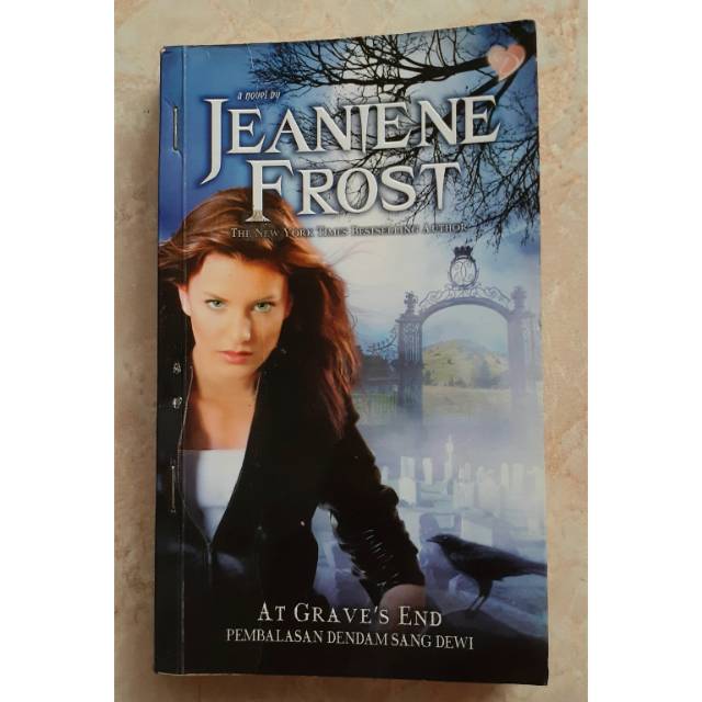 Jual Novel Jeaniene Frost (At Grave's End) | Shopee Indonesia