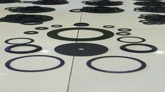 Jual 1,Set Seal Hydrant Pillar 2 way Komplit ukuran 4incx2,5incx2,5inc ...