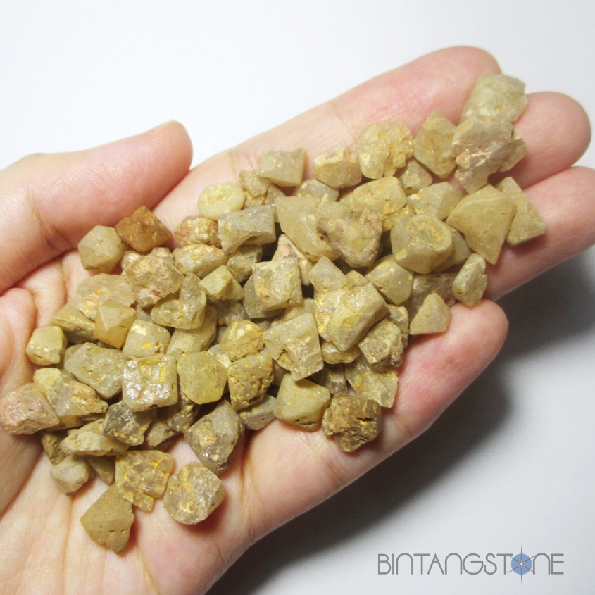 Jual Beta Quartz Octahedron 5 Gram Tumbled Chips Stone Healing Crystal ...