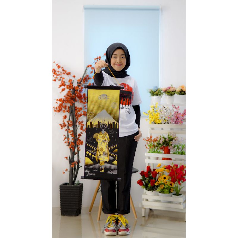 Jual JAPANESE HANGING SCROLL HANABI FUJI GOLD EDITION! | Shopee Indonesia