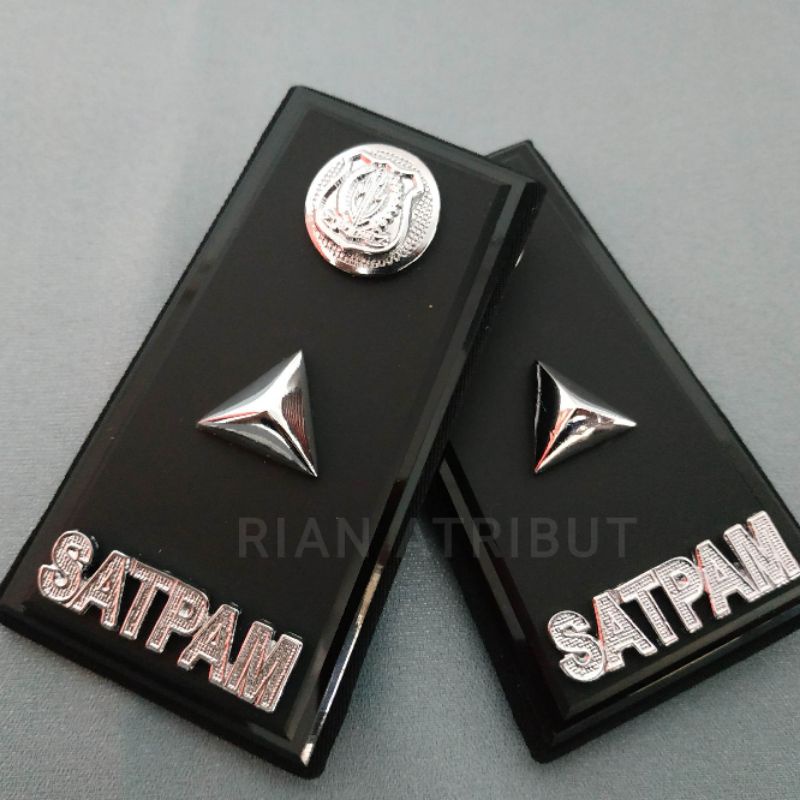 Jual PANGKAT SATPAM AKRILIK, PIN SATPAM, WING SATPAM | Shopee Indonesia