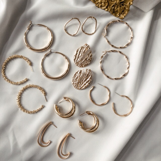 Jual Stunning gold earrings | anting hoop premium | Shopee Indonesia