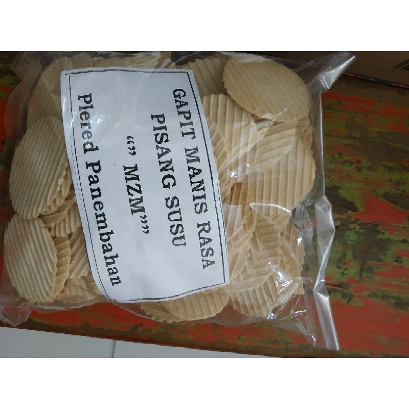 Jual kue gapit manis rasa pisang susu | Shopee Indonesia