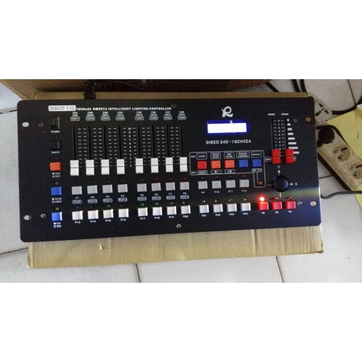 Jual Mixer Lighting Controller DISCO 240 | Shopee Indonesia