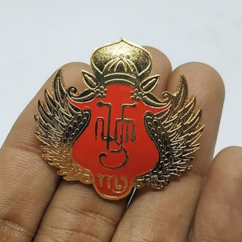 Jual Aksesoris Pin Bros Lambang Keraton Jogja | Shopee Indonesia Jual Aksesoris Pin Bros Lambang Keraton Jogja | Shopee Indonesia