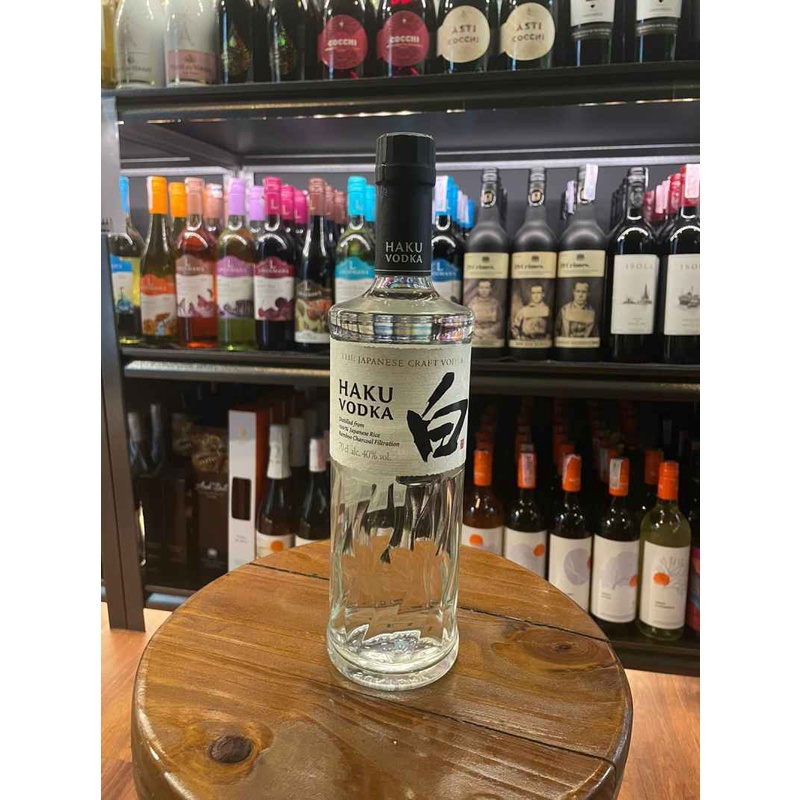 Jual Suntory Haku Vodka 700 ML | Shopee Indonesia