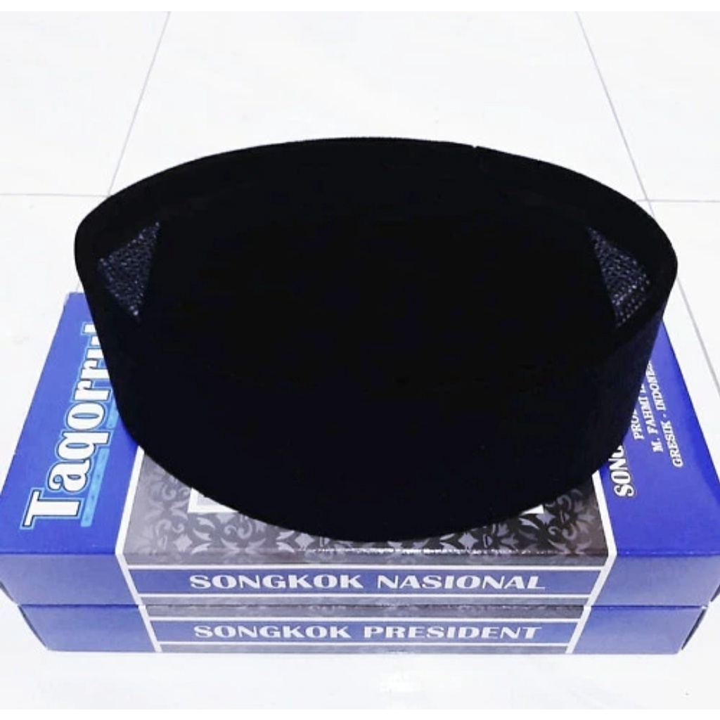 Jual Kopiah Hitam Polos Taqarrub Peci Songkok Presiden Indonesia | Shopee Indonesia