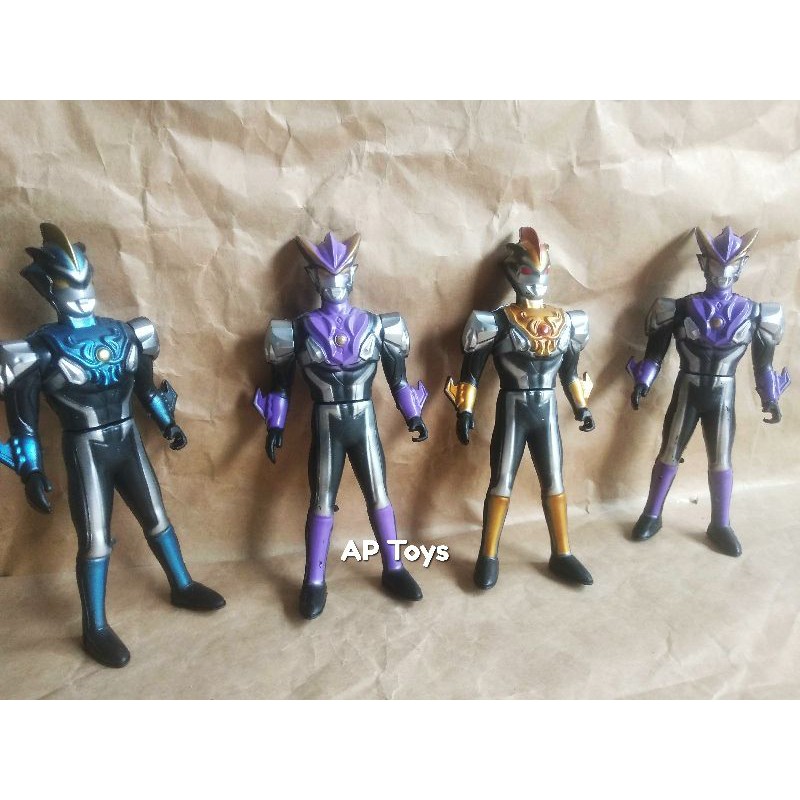 Jual MAINAN FIGURE ULTRAMAN 1 PACK ISI 4 / AUTOMAN ROBOT UKURAN 15CM ...