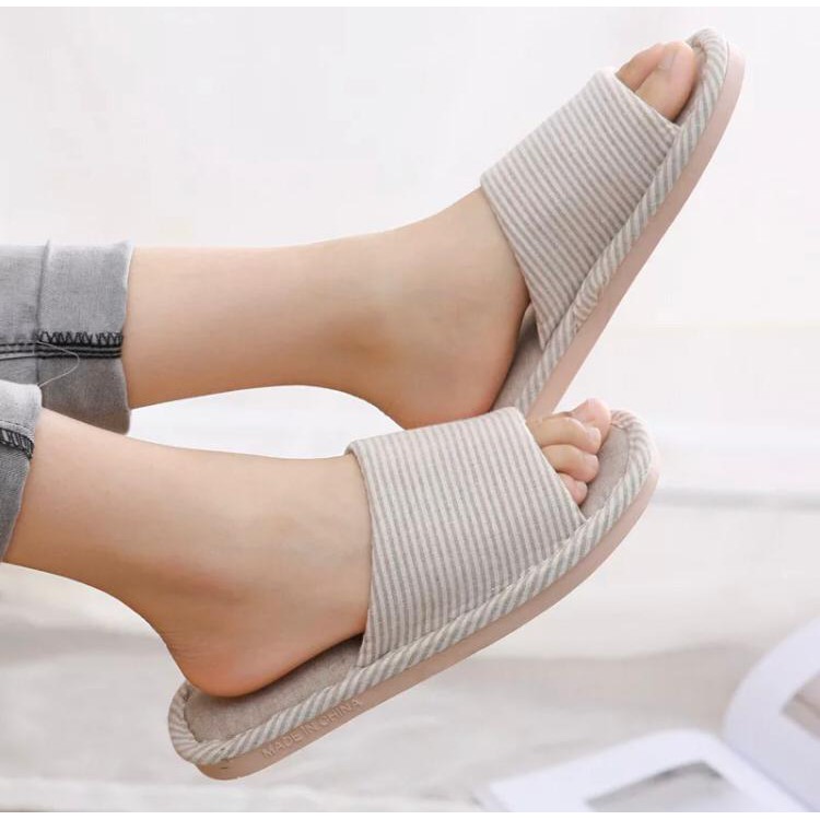 Jual Sandal Rumah Hotel Empuk Nyaman Indoor Halus Motif Garis Slipper ...