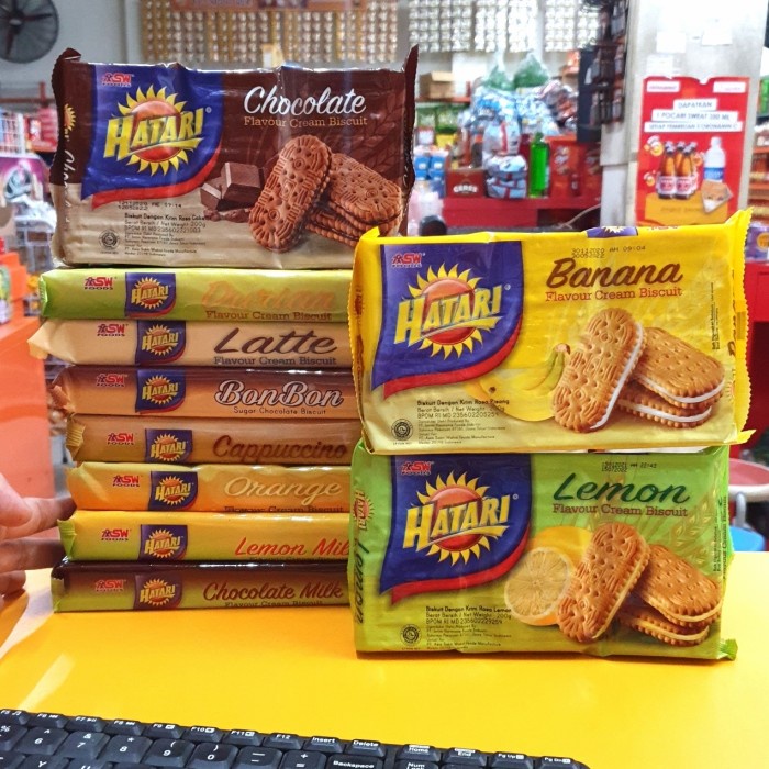 Jual PCS 200GR - BISKUIT HATARI ANEKA RASA COKLAT LATTE ORANGE LEMON ...