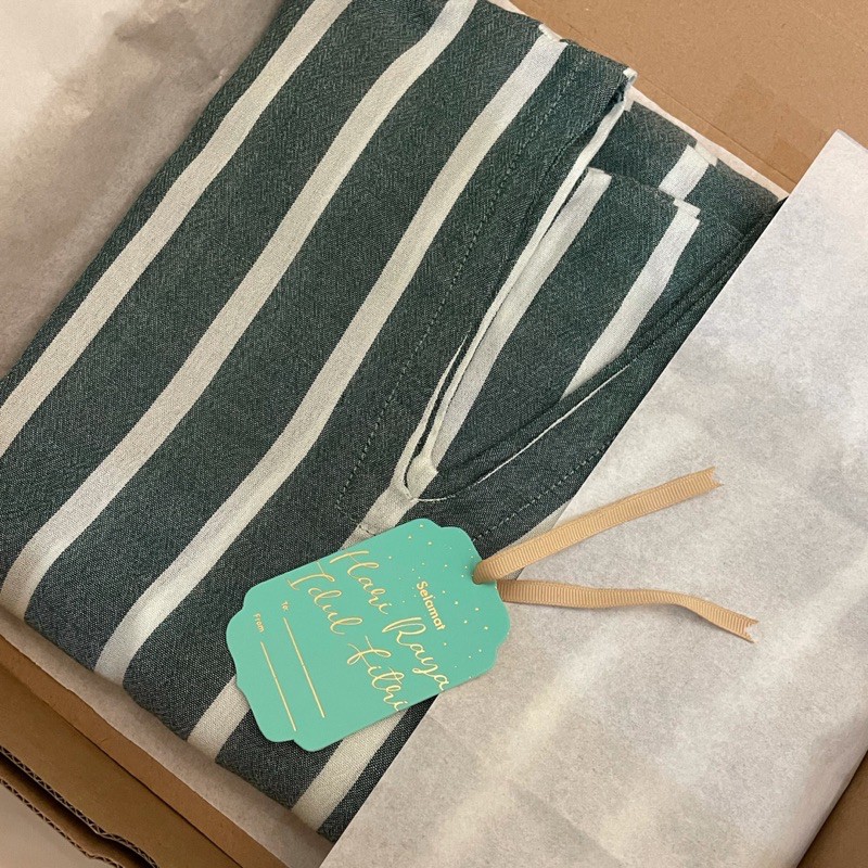 Jual gift box | Shopee Indonesia