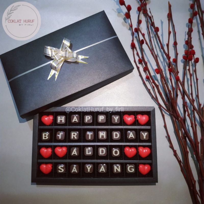Jual Coklat Huruf Hadiah Ulang Tahun / Hadiah Wedding / Coklat Kado ...