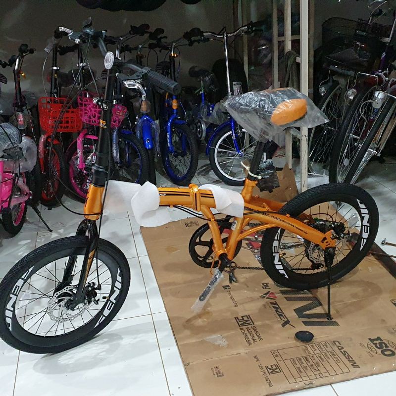 Jual Promo! Genio F211 dan F371 sepeda lipat 20 by UNITED 7 speed | Shopee Indonesia