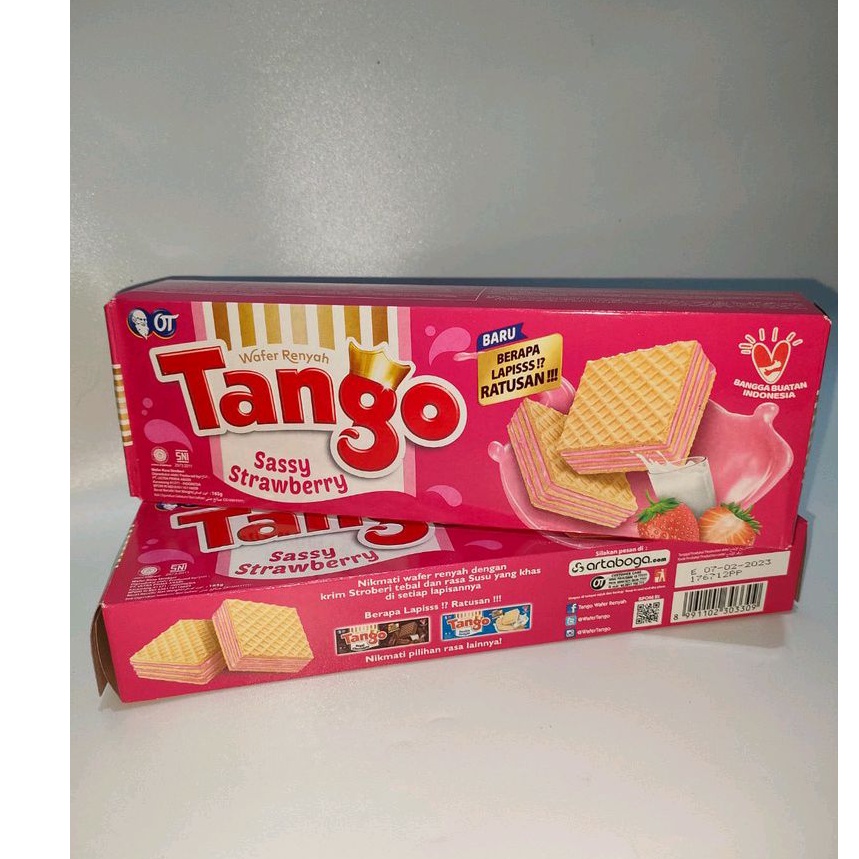 Jual WAFER TANGO KOTAK STRAWBERRY 163GR | Shopee Indonesia