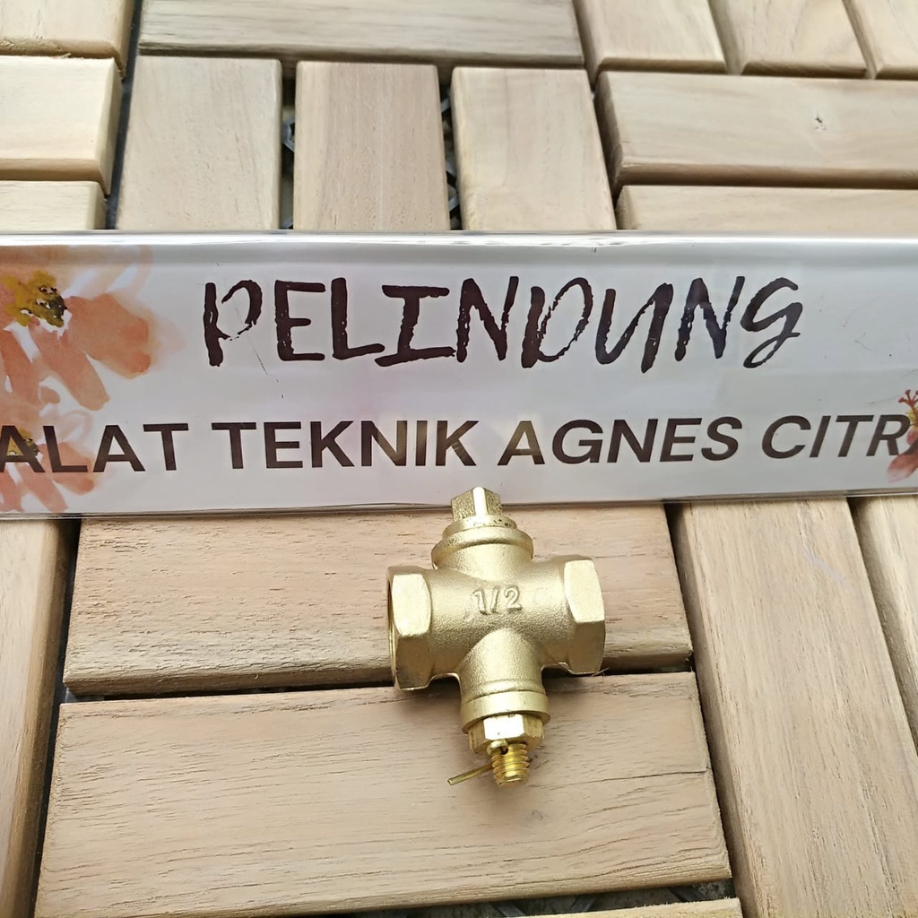Jual Plug Keran Yuta 1/2 inch Pluk Brass Sambungan Stop Kran Air Plug ...