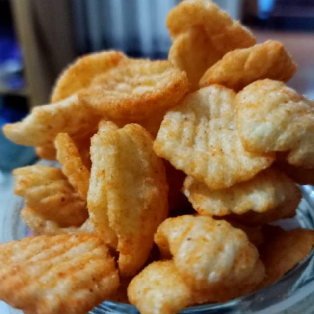 Jual Kerupuk Kentang enak murah aneka rasa cemilan khas Cilacap Jawa Tengah | Shopee Indonesia