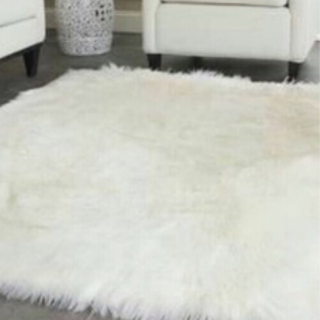 Jual Karpet bulu putih 1x1,5 meter | Shopee Indonesia