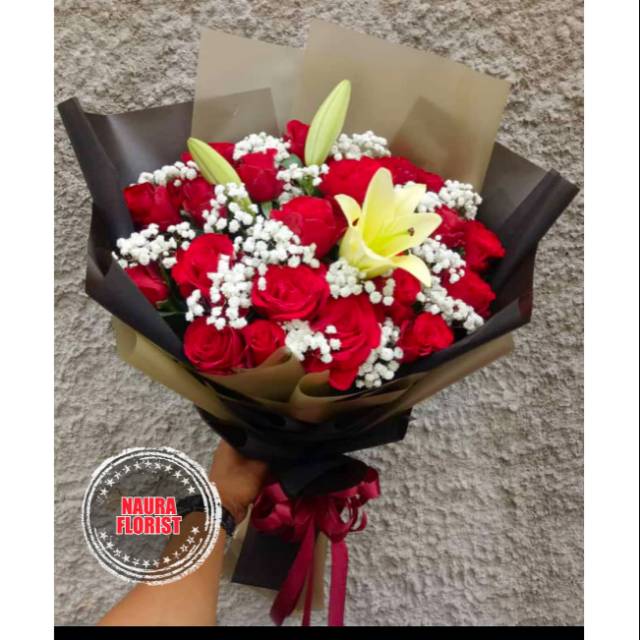 Jual Buket bunga asli bunga mawar kombinasi bunga lili bebybret bunga ...