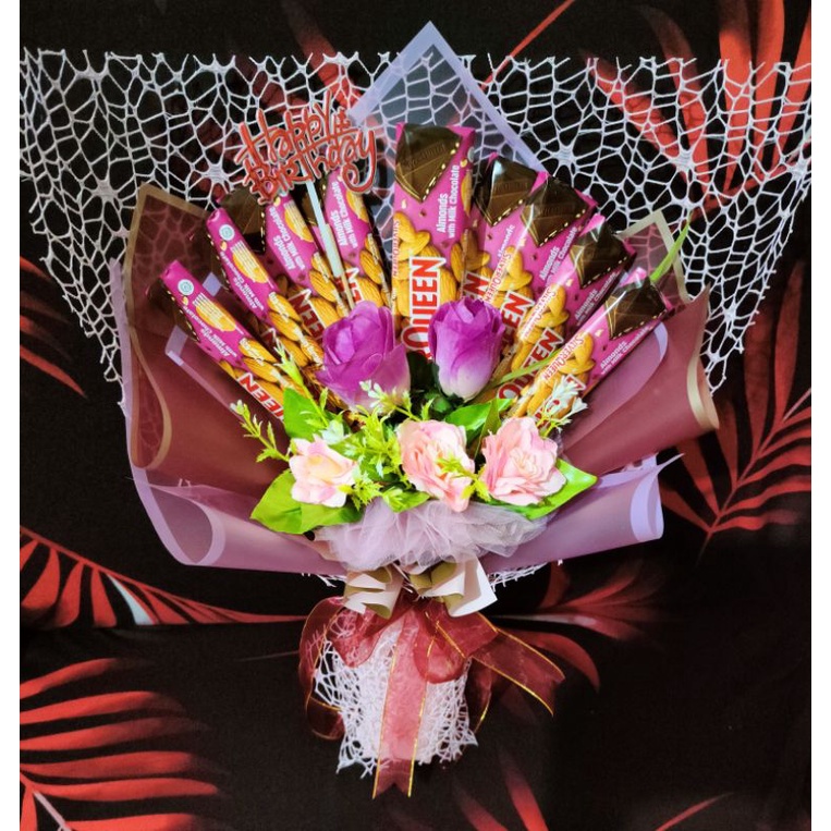Jual Buket Bunga Coklat Hampers Birthday/Wisuda/anniversary/Valentine ...