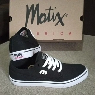 Jual Motix Sepatu Terlengkap & Harga Terbaru Juni 2024 | Shopee Indonesia