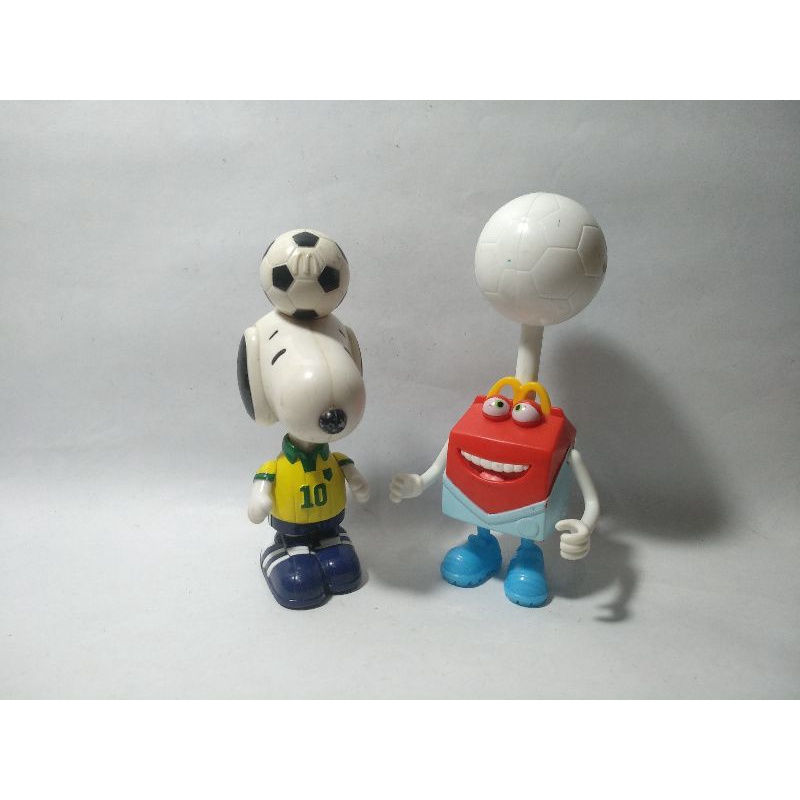 Jual Maskot Soccer Football Sepakbola Sepak Bola Snoopy Brazil World ...
