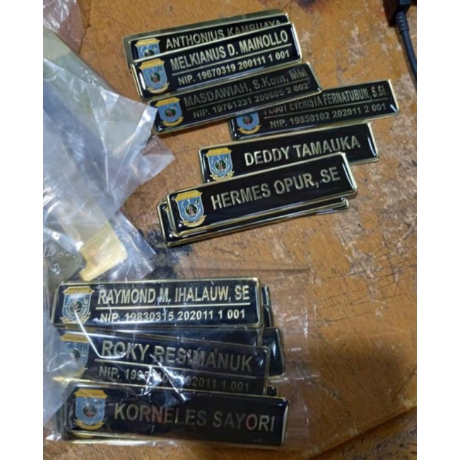 Jual name tag/nama dada/papan nama / atribut pns | Shopee Indonesia
