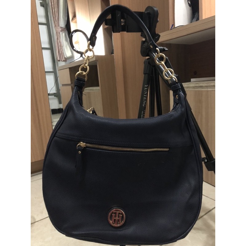 Jual HOBO TOMMY HILFIGER (SOLLD) | Shopee Indonesia