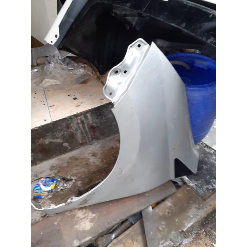 Jual Fender Spakbor Calya atau Sigra | Shopee Indonesia