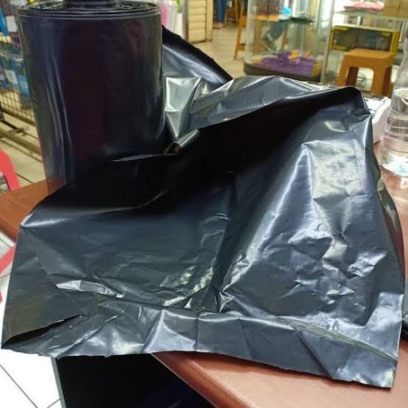 Jual 1 meter PLASTIK YUPI COR ATAP HITAM KUAT TEBAL 04 | Shopee Indonesia
