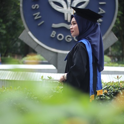 Jual Paket Toga Wisuda Sarjana/ Diploma IPB University | Shopee Indonesia