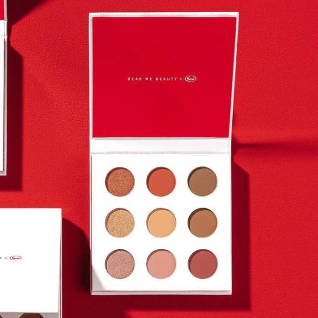 Jual DEAR ME BEAUTY MSG Eyeshadow Palette x SASA | Shopee Indonesia