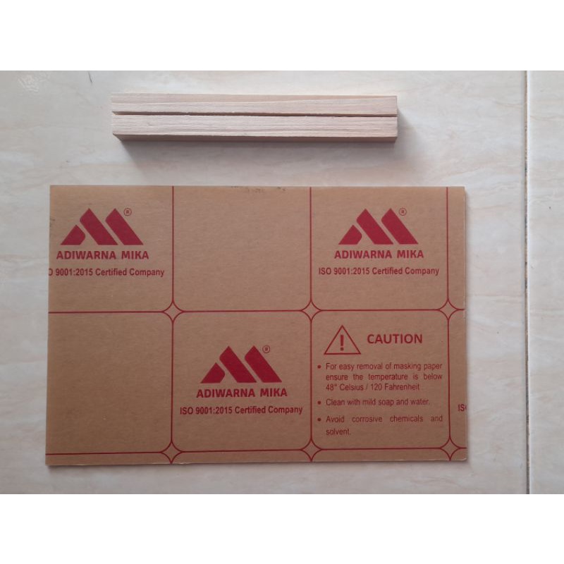 Jual Acrylic (ukuran 20x30) dan Stand kayu | Shopee Indonesia