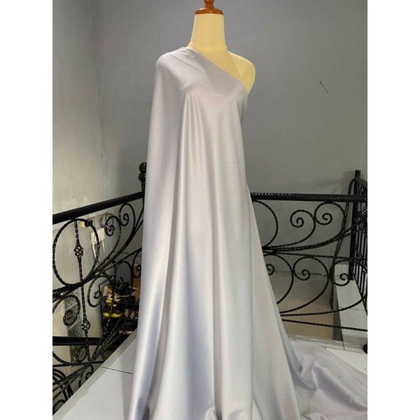 Jual Bahan Kain Furing Kebaya Satin Velvet Premium Grade A Warna Silver ...