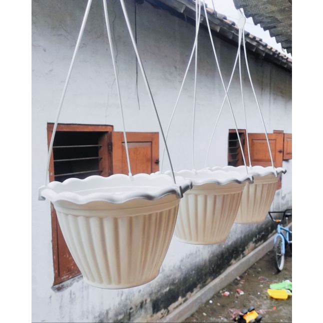 Jual pot gantung renda ukuran 25 putih | Shopee Indonesia