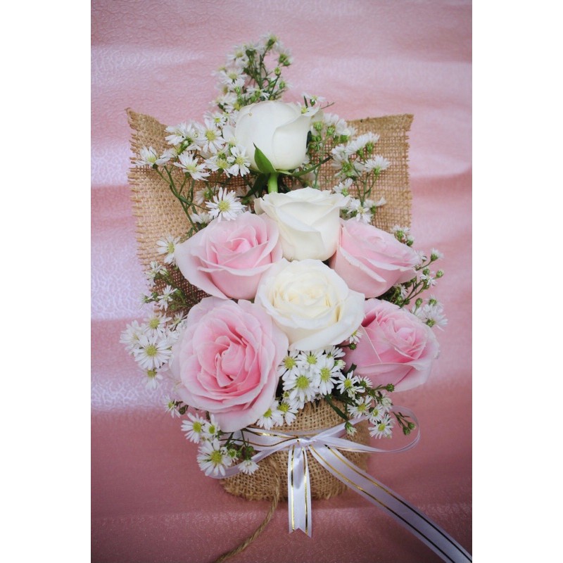 Jual vas bunga sack Bucket wisuda bunga mawar asli hand bouquet florist ...