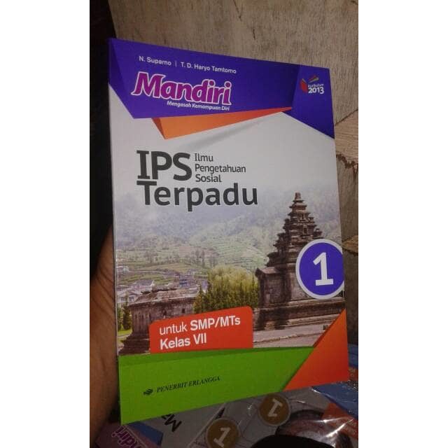 Jual Mandiri IPS Terpadu Untuk SMP MTS Kelas 7 kutikulm 2013 Revisi Erlangga | Shopee Indonesia