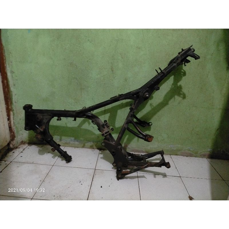 Jual Ready Sasis rangka Honda verza dan new Megapro monoshock fi ...