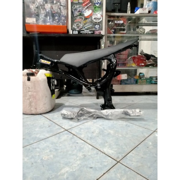 Jual rangka frame bebek standar GTX trail untuk mesin f1zr | Shopee ...