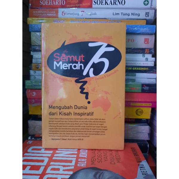 Jual BUKU ORIGINAL 75 SEMUT MERAH KISAH PELAJAR INDONESIA DI 7 BENUA 5 ...