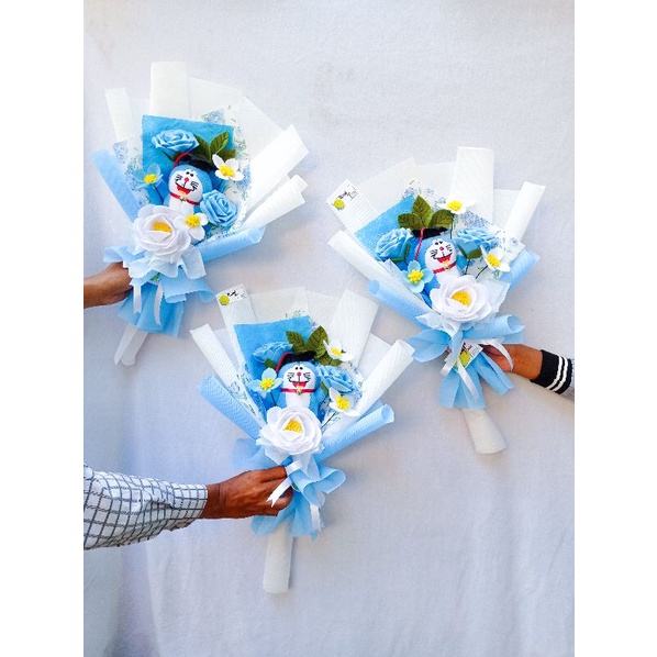 Jual buket karakter Doraemon / buket wisuda / kado wisuda | Shopee ...